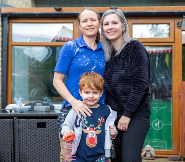 UK Foster Parents Designated As ‘Unmortgageable’ - London TV